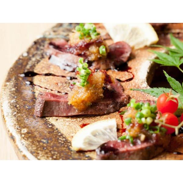 【発売日：2019年06月28日】北海道、オホーツク圏の厳選されたエゾシカ肉を信頼のおける一流の契約ハンター様からのみ、鮮度の高いエゾシカ肉を選定し仕入れ、迅速な処理管理を施行。処理したハツを出来るだけ早く急速冷凍を行う事で鮮度を最大限に保...