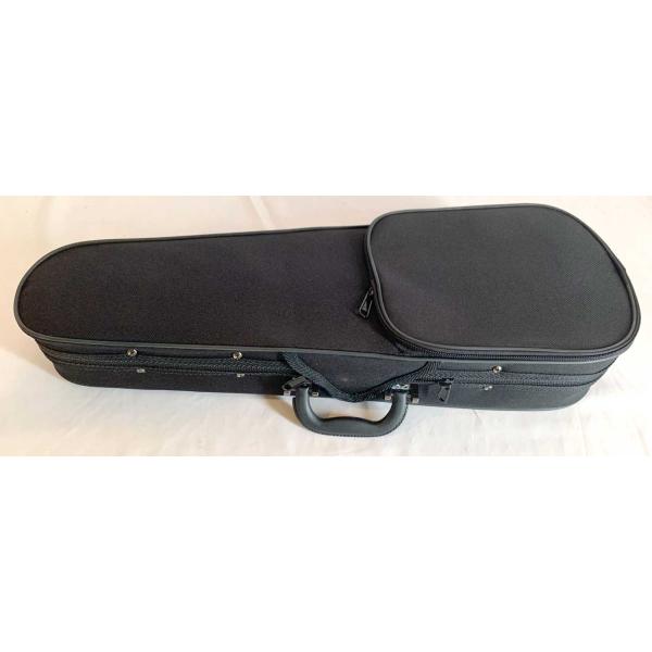 ＊入荷のタイミングでつケース表面・背面に小さな凹み跡やシワがついてしまっている事がありますので予めご了承ください。【ご確認下さい】スズキバイオリンの1/4サイズについては世界基準サイズよりも大きく製作されているバイオリンになりますためケース...