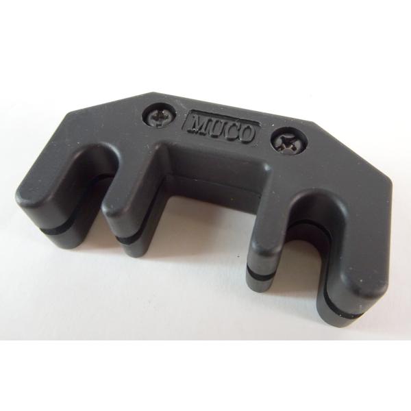 台湾製のバイオリンミュートになります。