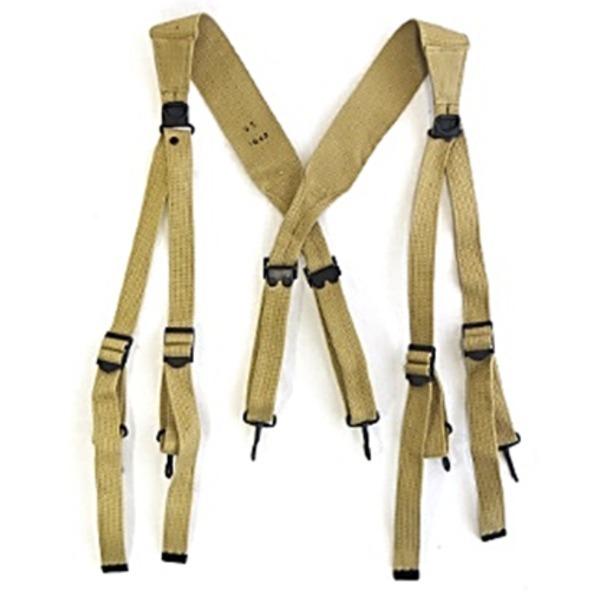 【商品名】 アメリカ軍 M1936 X型 サスペンダー カーキ 綿キャンパス地 帆布製 レプリカ 米軍 ミリタリーウェア ミリタリーグッズ 軍モノ 【ジャンル・特徴】 ミリタリーウェア ミリタリーグッズ ミリタリー用品 ミリタリー系 タクテ...