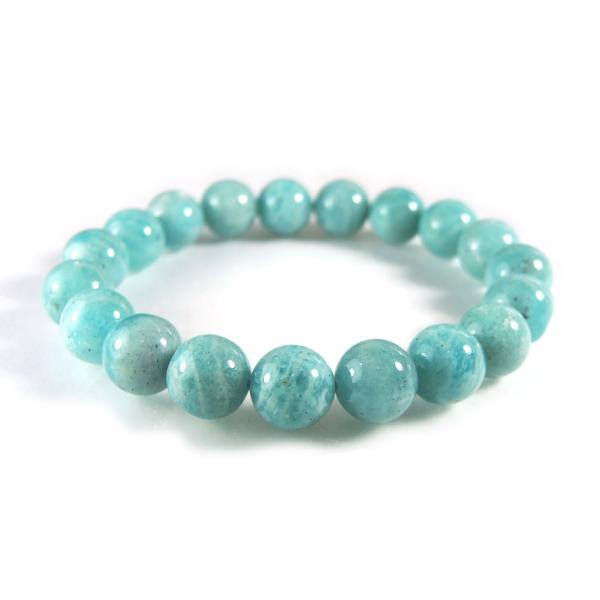 ◆重さ：30 g◆サイズ：内径17 cm◆大きさ：平均10.5 mm径◇産地：モザンピーク※現品撮影です。写真の商品をお届けします。◎この商品はメール便送料無料商品です。アマゾナイトは、澄んだ青緑色が美しい天然石で、自然のやさしさを感じさせ...