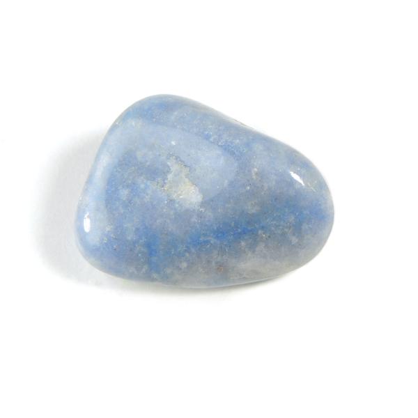◆重さ：約 18 g◆大きさ：約 32ｘ27ｘ15 mm◇産地：Vaca Morta Bahia Brazil※現品撮影です。写真の商品をお届けします。デュモルティエライトは、深い青や藍色が特徴的な鉱物で、その美しさから多くの人々に愛されて...