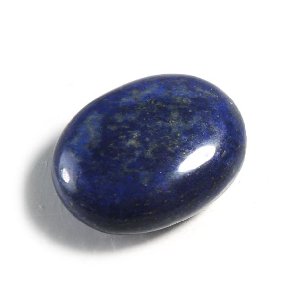 ◆大きさ：約 43ｘ33ｘ18 mm◆重さ：約 46 g◇産地：インドラピスラズリのヒーリングプレート（かっさプレート）です。※現品撮影です。写真の商品をお届けします。◎この商品はメール便送料無料商品です。当店のラピスラズリはすべて本物です...
