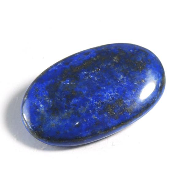 ◆大きさ：約 53ｘ32ｘ12 mm◆重さ：約 42 g◇産地：インドラピスラズリのヒーリングプレート（かっさプレート）です。※現品撮影です。写真の商品をお届けします。◎この商品はメール便送料無料商品です。当店のラピスラズリはすべて本物です...