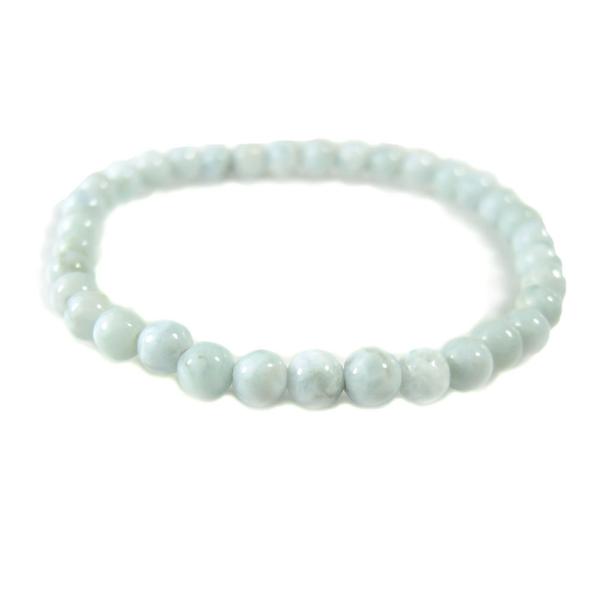 ◆ビーズの大きさ：約 5 mm◆重さ：約 6.3 g◆内径サイズ：約 15 cm◆産地：ドミニカ共和国※現品撮影です。写真の商品をお届けします。ラリマーは、カリブ海に浮かぶドミニカ共和国でのみ採掘される希少な天然石です。その名前は、発見者の...