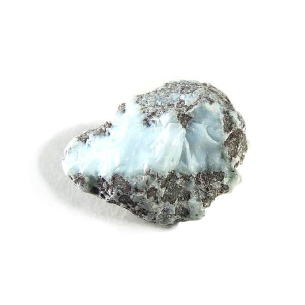 ◆重さ：17 g◆大きさ：約 31ｘ26ｘ18 mm◇産地：ドミニカ共和国※現品撮影です。写真の商品をお届けします。◎この商品はメール便送料無料商品です。ラリマーは、カリブ海に浮かぶドミニカ共和国でのみ採掘される希少な天然石です。その名前は...