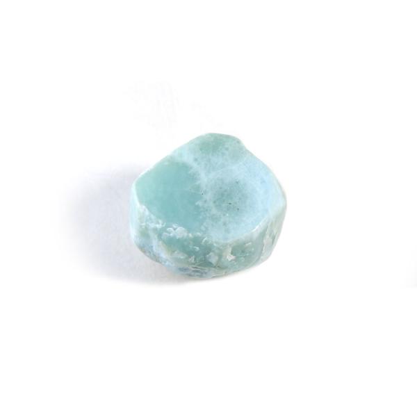 ◆重さ：9 g◆大きさ：約 19ｘ17ｘ14 mm◇産地：ドミニカ共和国※現品撮影です。写真の商品をお届けします。◎この商品はメール便送料無料商品です。ラリマーは、カリブ海に浮かぶドミニカ共和国でのみ採掘される希少な天然石です。その名前は、...