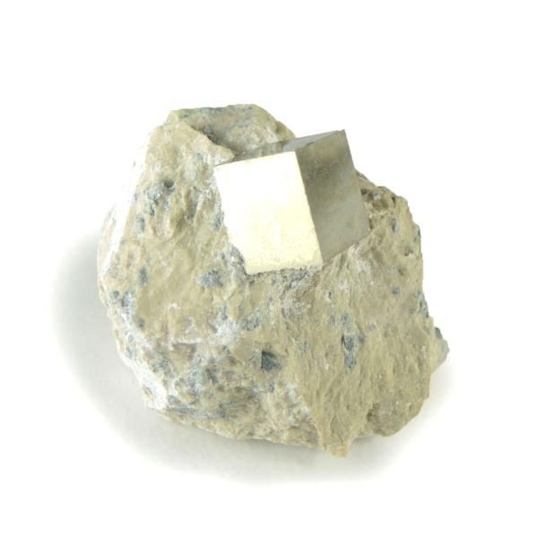 ◆重さ：38 g◇産地：ペルーパイライトの立方体が１個付いています。パイライトは写真では見えづらいですが、全面銀色です。※現品撮影です。写真の商品をお届けします。パイライトは、その金属的な輝きから「愚者の金」とも呼ばれる、美しくも神秘的な鉱...