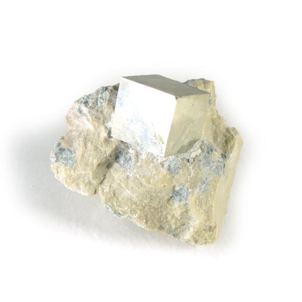 ◆重さ：22 g◇産地：ペルーパイライトの立方体が１個付いています。パイライトは写真では見えづらいですが、全面銀色です。※現品撮影です。写真の商品をお届けします。パイライトは、その金属的な輝きから「愚者の金」とも呼ばれる、美しくも神秘的な鉱...