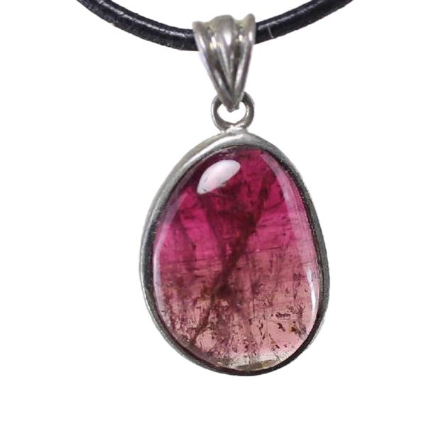 ◆カラット数(金具込み)：12.36ct◆大きさ：16x13x4mm◆全長：25mm◇産地：ブラジルシルバー925使用※現品撮影です。写真の商品をお届けします。◎この商品はメール便送料無料商品です。