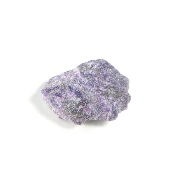 ◆重さ：4.6 g◆大きさ：約 28ｘ21ｘ6 mm◇産地：南アフリカ共和国真のスピリチュアルストーン。人類の意識の進化を加速する石です。スギライトは1944年、日本の地質学者・杉健一博士によって発見されたことに由来し、その名がつけられた希...