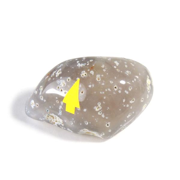 ◆大きさ：約 53ｘ31ｘ28 mm◆重さ：54 g◇産地：Soledade,Rio Grande Do Sul,Brazil強い光に翳すと水の動きが見えます。※現品撮影です。写真の商品をお届けします。強運や財運を招くといわれる縞瑪瑙（しま...