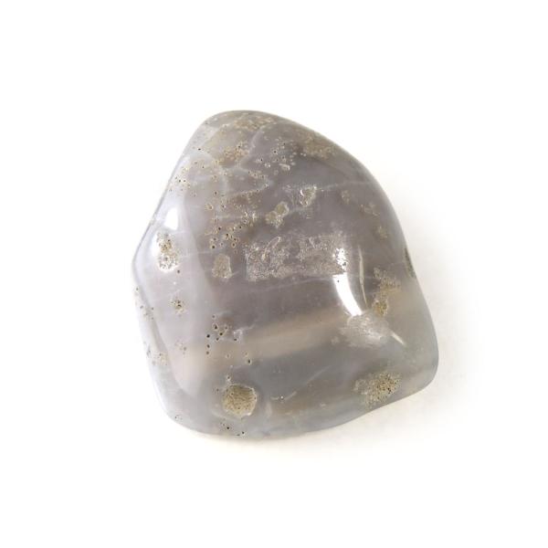 ◆大きさ：約 48ｘ38ｘ25 mm◆重さ：44 g◇産地：Soledade,Rio Grande Do Sul,Brazil強い光に翳すと水の動きが見えます。※現品撮影です。写真の商品をお届けします。強運や財運を招くといわれる縞瑪瑙（しま...