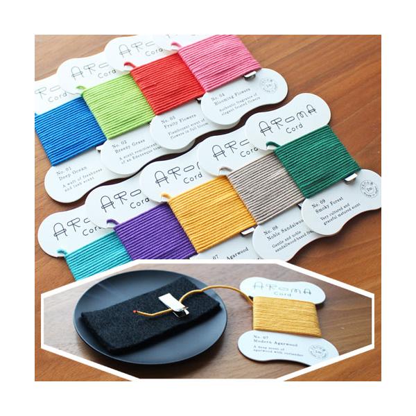 SIZE：14.5×9cm内容：アロマコード2ｍ、お香クリップ1個、不燃マット1枚燃焼時間：約5分（約8cm使用時）配送：8個までメール便配送1.Deep Ocean:みずみずしく清涼感のある香り2.Breezy Grass:大地の青々とし...