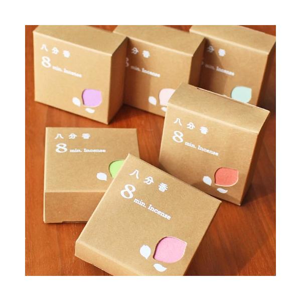 SIZE：箱/55×55×25mm　　　お香/4.5cm内容：30本　　　(沈香のみ 20 本)燃焼時間：約8分諸注意：香皿は付属されません配送：8個までメール便配送