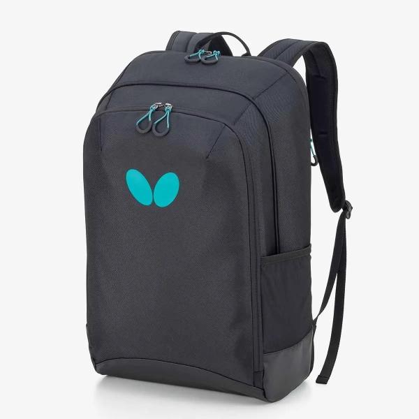 【発売日：2026年03月31日】普段の練習にも試合の日にも活躍する大容量(38L)のリュックです。一番外側の収納スペースの内側は汚れをふき取りやすく、着用後のウエアやシューズの収納に適した仕様になっています。■発売日：2026年4月1日■...