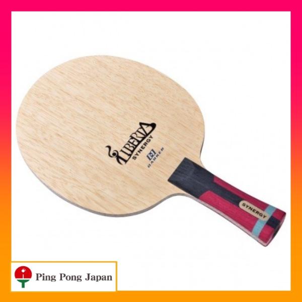 衝撃を吸収し、ボールを柔らかくキャッチする高強力ポリエチレン「イザナス」に破壊力のある「カーボン」を織り込んだ「イザナスカーボン」搭載ラケット。イザナスカーボンを添芯の内側に配置することでコントロール性能を確保！ダーカー特有のソフトな打球感...