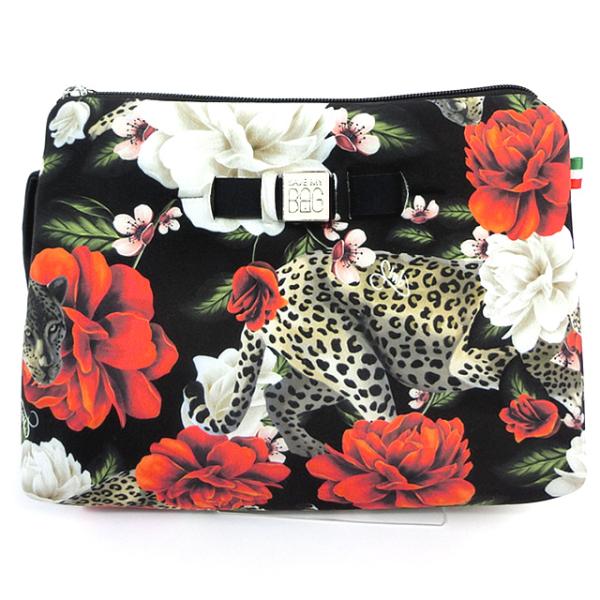 2013年にイタリアで誕生したセーブマイバッグは大切なバッグを汚れやキズから守るためのカバーバッグ、というコンセプトで始まりました。アイテムはすべて100％Made in Italyというこだわりがあり、ポーチやアクセサリーなども展開してい...