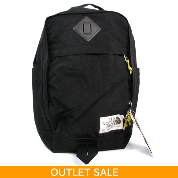 ★輸入時検品不良アウトレット訳あり品・正面のファスナーポケットのファスナーが壊れているため閉めることができません。・修理はファスナー全体を交換する必要があります。・本品の返品はお受けできません。ノースフェイス　定番 デイパック リュックサッ...