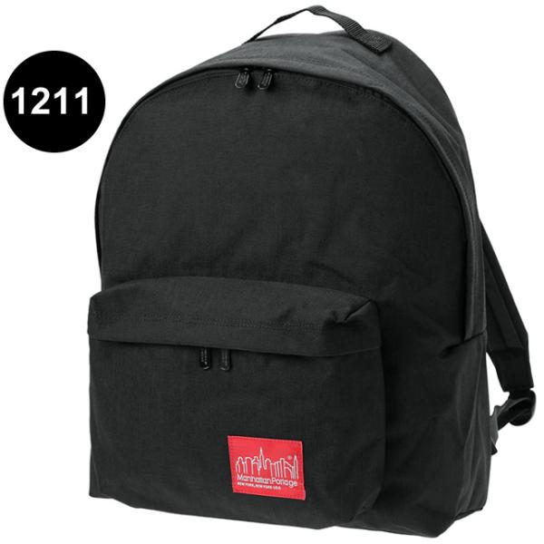 定番のBig Apple Backpackより一回り大きいサイズ。ダブルジップの開口で、荷物の出し入れもしやすいデイパック。どんなスタイルにも合わせやすいシンプルなデザイン。・Wジッパーの開閉口・上方に持ち運びしやすいハンドル付き・ショルダ...