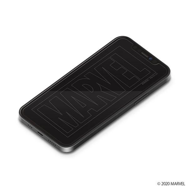 端末の液晶画面をOFFにする事で「MARVEL」ロゴデザインが浮かび上がるiPhone 12/12 Pro用の液晶保護ガラスです。表面硬度9Hの強化ガラスで液晶画面をキズから守ります。万が一ガラスが割れても飛び散らない飛散防止加工済みです。...