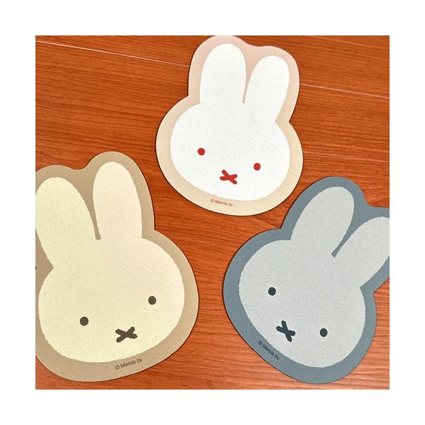 ミッフィーデザインのマウスパッドです。PC作業が楽しくなる。ミッフィーの顔をデザインしたダイカットマウスパッドです。裏面は滑り止め効果のあるゴム製です。ピンク:DBM-2833/4994209236567グレー:DBM-2834/49942...