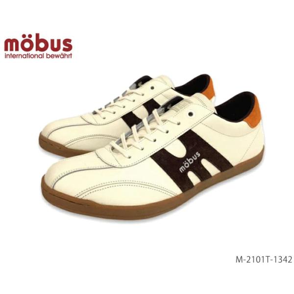 商品説明人気の定番モデル。つま先のクイっと上がったモーブスのオーセンティックなモデルです。今作は、ソール底面部分のデザインを一新し、履き心地をアップデートした一足です。中敷きは抗菌・防臭などに優れるオーソライトインソールで、取り外しも可能で...