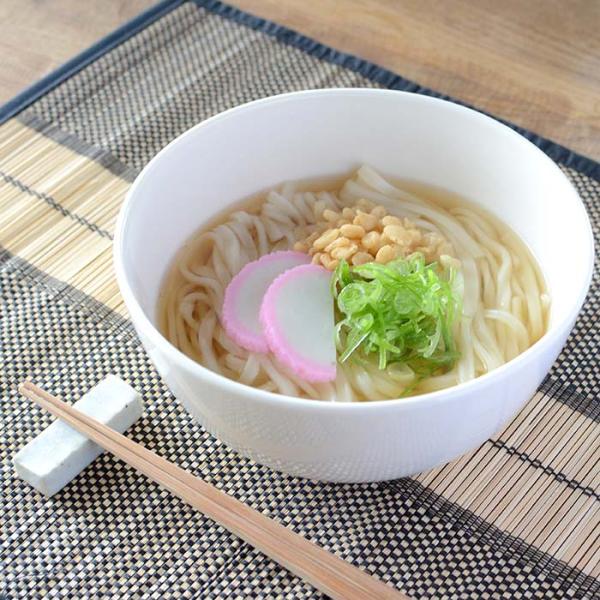 使いやすい大きさであまり重くない丼が欲しいというお客様の声にお応えして、王道の「ちょうどいい」どんぶり鉢をつくりました。うどんやおそば1人前がぴったり入る大きさで、シンプルかつ手なじみ抜群のプレマオリジナルのどんぶり鉢。うどんやお蕎麦以外に...