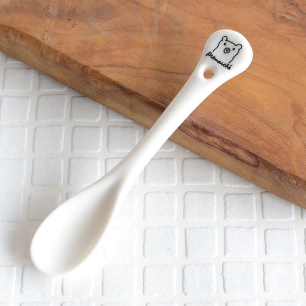 とても口当たりのよい形状の森修焼スプーンです。お子様用のスプーンとしてはもちろん、スイーツを食べるときやティースプーンとしても◎プレマスタッフでグラフィックデザイナーの矢田香織さんのとびきりキュートな動物のイラストを森修焼にのせました。文字...