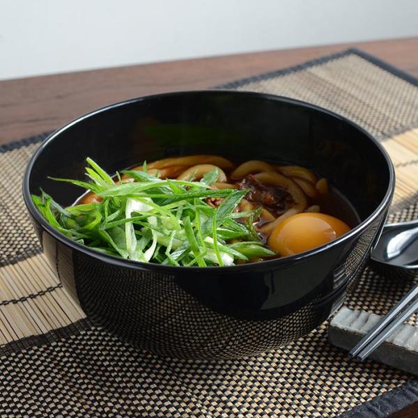 使いやすい大きさであまり重くない丼が欲しいというお客様の声にお応えして、王道の「ちょうどいい」どんぶり鉢をつくりました。うどんやおそば1人前がぴったり入る大きさで、シンプルかつ手なじみ抜群のプレマオリジナルのどんぶり鉢。うどんやお蕎麦以外に...