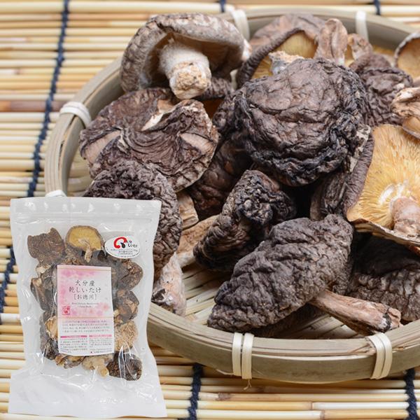 毎日使いたいうま味の素、日本料理の旨みの秘密しいたけのプロが厳しい目で選んだ原木乾しいたけを、選別せずにお届けします。かたちや大きさは不揃いですが、味は一流。身元確かな大分県産乾しいたけは、一度食べたら癖になる日本伝統のうま味の素です。乾し...