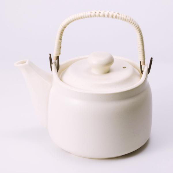 お茶がおいしい！煎じ薬が生きる！お茶や漢方薬を煎じる際に色の具合がわかりやすいお湯がマイルドでおいしくなります。金気臭くなく、金属酸化もありません。薬草茶などを煎じるのにもぴったりです。□金属や樹脂の溶解が無く、食材の栄養を損ないません。□...
