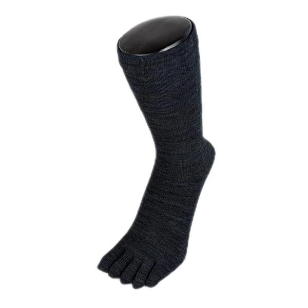 【定番】オールシーズン使える、クルー丈5本指ソックス抗菌・防臭加工糸を採用しています。履き心地、耐久性ともに抜群。足を快適にサポートします。数色の糸を合わせて生地を織っているため、左右の靴下の柄が対象とならない、同一柄が二つとないオンリーワ...