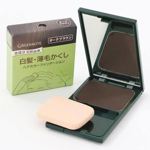 お出かけ前にさっと隠せるパウダータイプの白髪隠し。抜群のカバー力で広範囲の白髪をパフで一気に隠します。 ■カラー：ライトブラウン、ダークブラウン、ブラック■成分：マイカ、ミリスチン酸亜鉛、ジカプリン酸ネオペンチルグリコール、シリカ、ヘンナ、...