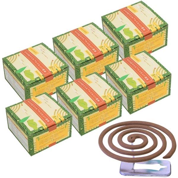 かえる印のナチュラルかとり線香は、明治時代から昭和30年代までかとり線香の主原料と して用いられた天然除虫菊を有効成分とした天然素材100％のけむりの優しいかとり線香です。 美しく花開く白菊が感じられる懐かしい香りです。※防腐剤（ソルビン酸...