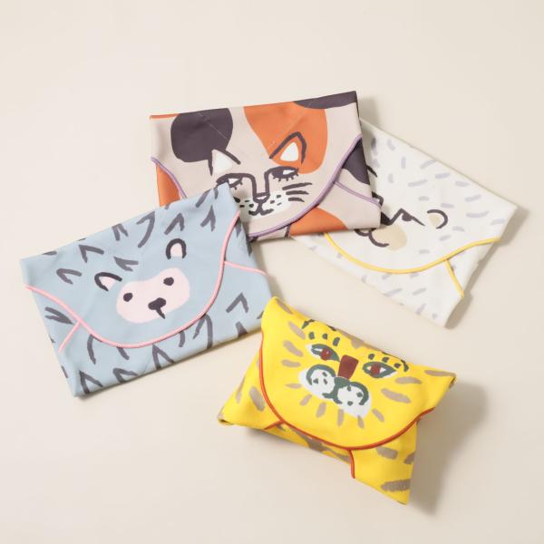 ■商品情報■モモンガ／保冷くっつきクロス 7220MMC031/032/033/035定価（税抜き）1,400円大好評のくっつきクロス。裏面に保温・保冷シートを付けてリニューアルしました！生地の表裏が面テープのような構造になっているので生地...