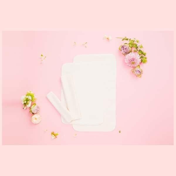 ■商品情報■レディース定価（税抜き）1,400円羽なしパッド(シングル)XLサイズPantyliners Organics オリジナル素材のオーガニックコットンパイルを起毛した生地です。通気性もよく、暖かく、柔らかな肌触りは頬ずりしたくなる...