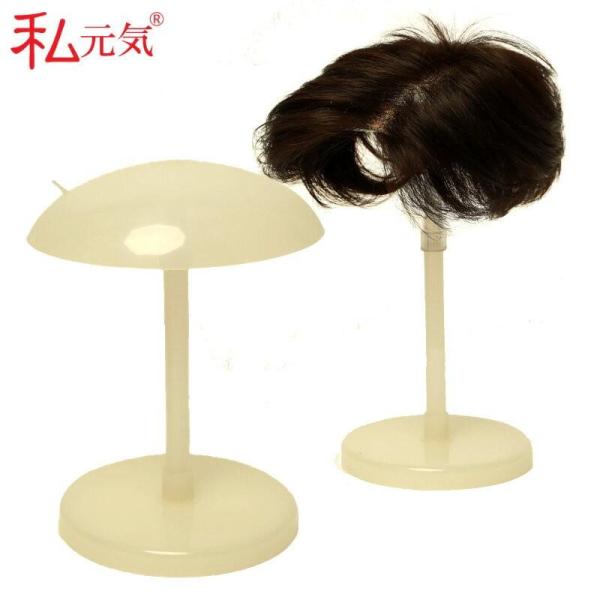 部分ウィッグ専用スタンドです。滑り止めテープ付き♪返品・交換：こちらの商品の返品・交換は致しかねます。商品発送後のキャンセルは致しかねます。【用途】部分ウィッグ用スタンド ウィッグスタンド ウィッグ台 ウィッグ かつら コスプレウィッグ フ...