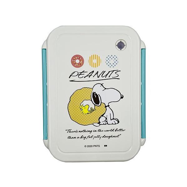 ★安心の日本製★スヌーピーのイラストがかわいいお弁当箱です。吸排気弁付き。小中高生、大人まで幅広く使用できそうな大きさとデザインです。【サイズ】本体：約縦16×横11×高さ5cm容量：500ml【セット内容】本体・中仕切り・フタパッキン【素...