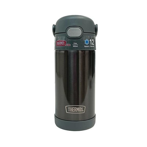 真空断熱の保冷性能が特徴のサーモスボトルです。ワンタッチオープンのストローボトルで、小さなお子様にも使いやすい♪シンプルな無地タイプなので、お子様だけでなく大人の方の水分補給にも◎です！広口のボトルで氷も入れやすく、抜群の保冷性能です。持ち...