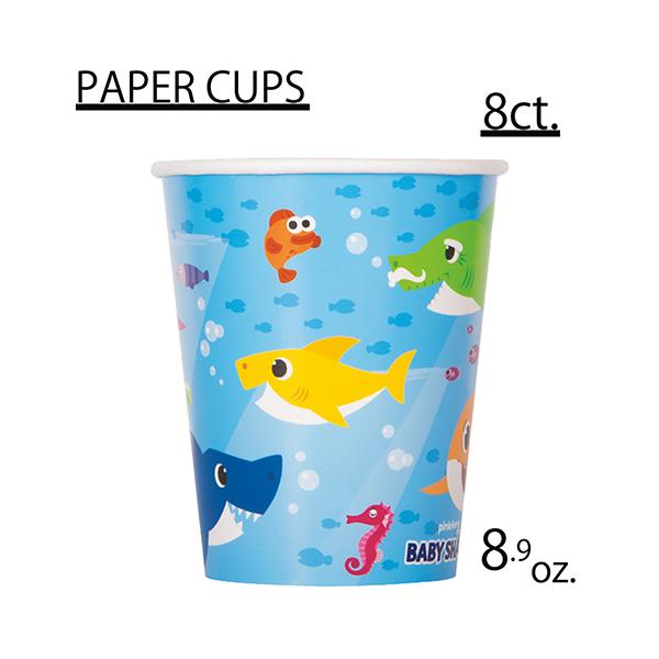 ベイビーシャークの紙コップです。アメリカから輸入のパーティーグッズ♪パーティーを華やかにしてくれます。・サイズ：H9.5cm・容量：270ml　　9oz.・紙製・8個入り