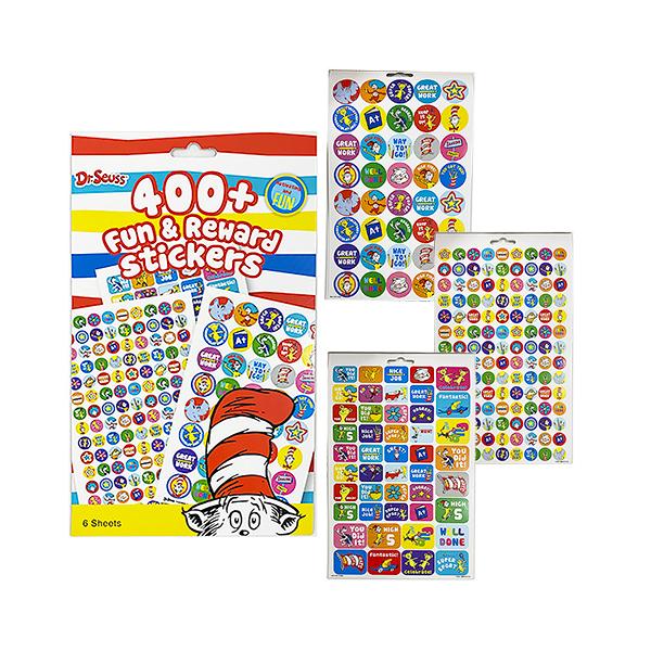 ドクタースースのステッカーブックです。かわいいシールが盛りだくさん♪アメリカからの輸入品で、カラフルでとってもかわいい！手帳に貼ったり、ノートをデコレーションしたり…用途はたくさん！ご褒美シール等にもおすすめの商品です♪■パッケージサイズ：...