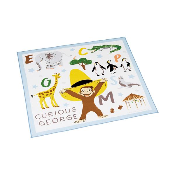 おさるのジョージのランチクロスです。お弁当箱を包んだり、ランチョンマットにもなる 便利なランチクロスです。サイズ：約430×430mm素　材：綿100％●日本製