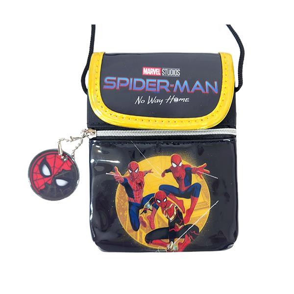 スパイダーマンのミニポシェットです。紐の長さは調節可能。ちょっとしたおでかけにぴったりです♪キッズ携帯が入るサイズ感。なくしやすい鍵や、お財布代わりとしてもおすすめです。■サイズ：約H13xW10.5×D2cm■紐の長さ：最長約120cm■...