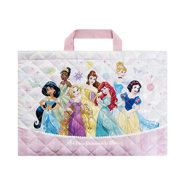 ディズニープリンセスのキルトチャームバッグは、キュートなピンクのキルト素材で作られており、女の子にぴったりのアイテムです。ラプンツェルやアリエル、ベル、シンデレラ、白雪姫、ジャスミンといった人気のプリンセスたちがデザインされていて、毎日がも...