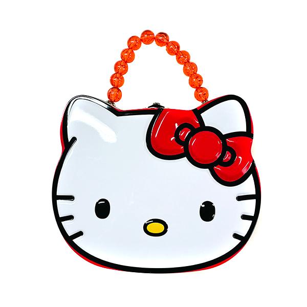ハローキティのティンボックス です。キティちゃんのお顔のダイカット型で、ビーズハンドルがとってもキュート。おもちゃを入れたり小物入れに。おしゃれでかわいいキャラクター雑貨として、部屋のインテリアにもぴったり。アメリカからの輸入品で、特別感た...