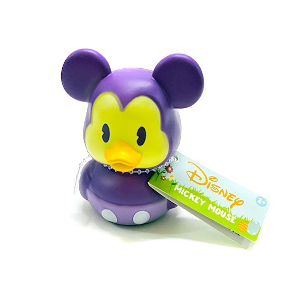 ディズニー キャラクターのあひるちゃんです。とんがったお口がなんともキュートなあひるちゃん♪お風呂やプールで浮かべて遊んでね♪色々なキャラクターを並べてインテリアとしても☆アメリカからの輸入品です。●サイズ：約H7.5×W5.5×D6cm●...
