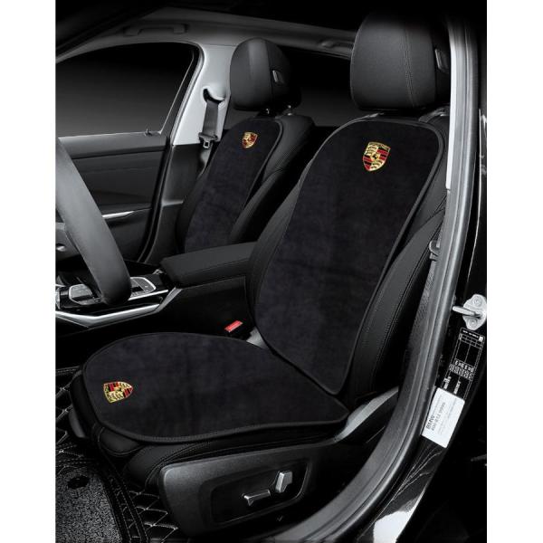 ■セット内容2枚セット前席シートカバー 1枚背もたれ用カバー 1枚■簡単取り付けストッパーをシートの隙間に差し込むだけの簡単装着。工具不要で、短時間で取り付けが完了します。■二重構造で快適高品質フランネル素材と防滑シリコン底面の二重構造を採...