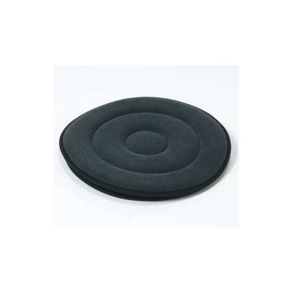 横向きから前向きに、前向きから横向きに、手軽に回転するデンマーク生まれの優れ物。<br>ナイロン素材を使用しているので、滑らかに体の向きを変えることができます。●サイズ/直径40cm●重量/350g●材質/ポリエステル、ナイロン...