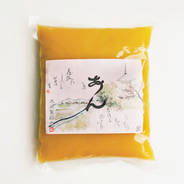 裏ごしした上質な栗をふんだんに使った風味豊かなマロン餡です。和菓子はもちろん、洋菓子、パンに幅広くお使いいただけます。